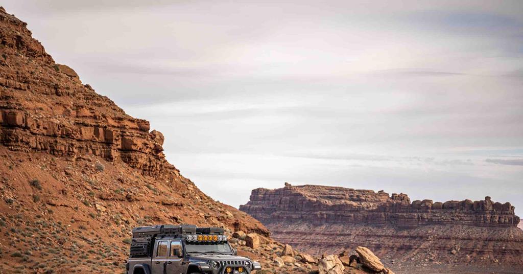 Who is Joshua Hayes and why did he build his Jeep Gladiator Rubicon ...