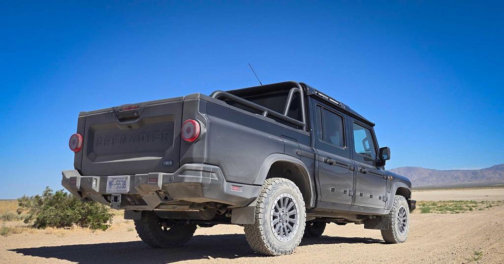 The Same but Different: The INEOS Grenadier Station Wagon vs ...