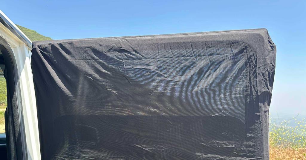 Luno Car Window Screens: Ventilation Without the Bugs | Vehicle Gear ...