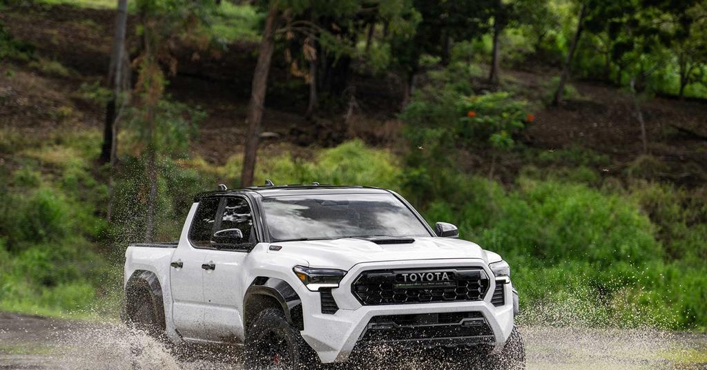 FIRST LOOK: 2024 Midsize Pickups for Overlanding: Chevy Colorado, Ford ...