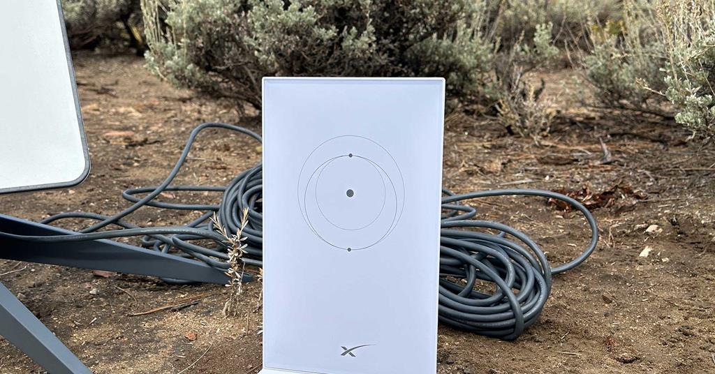 Roaming the Wild: An Overlander’s Look at Starlink Roam | Technology ...