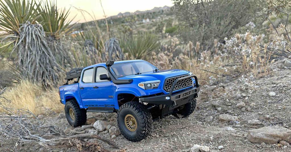 We Test The Element RC Knightrunner 4x4 RTR Radio-Controlled Scale Off ...