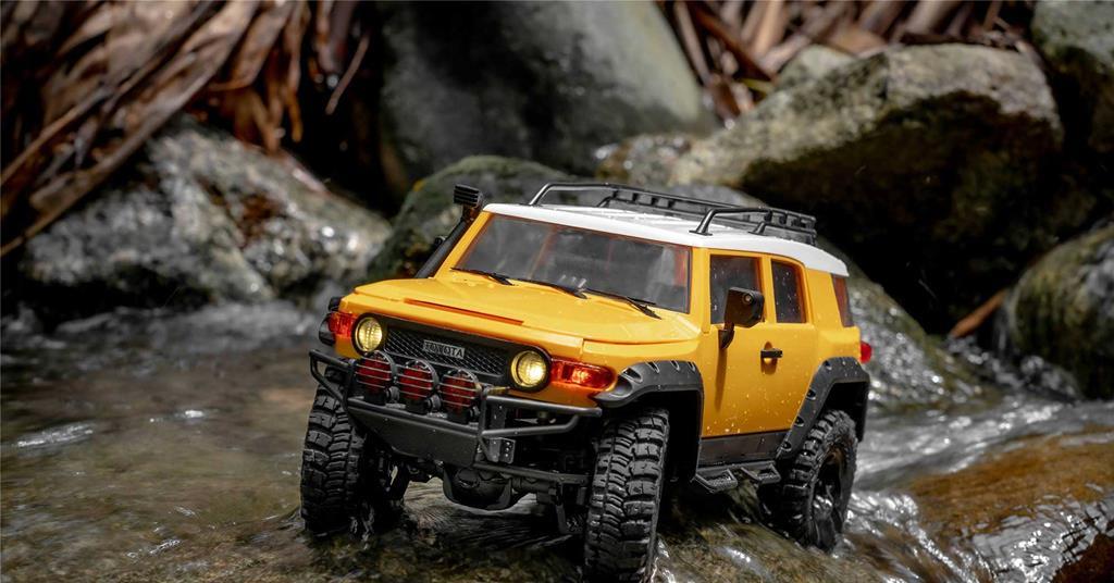 Ready To Roll: The Remarkable Realism of the FMS Toyota FJ Cruiser RTR ...