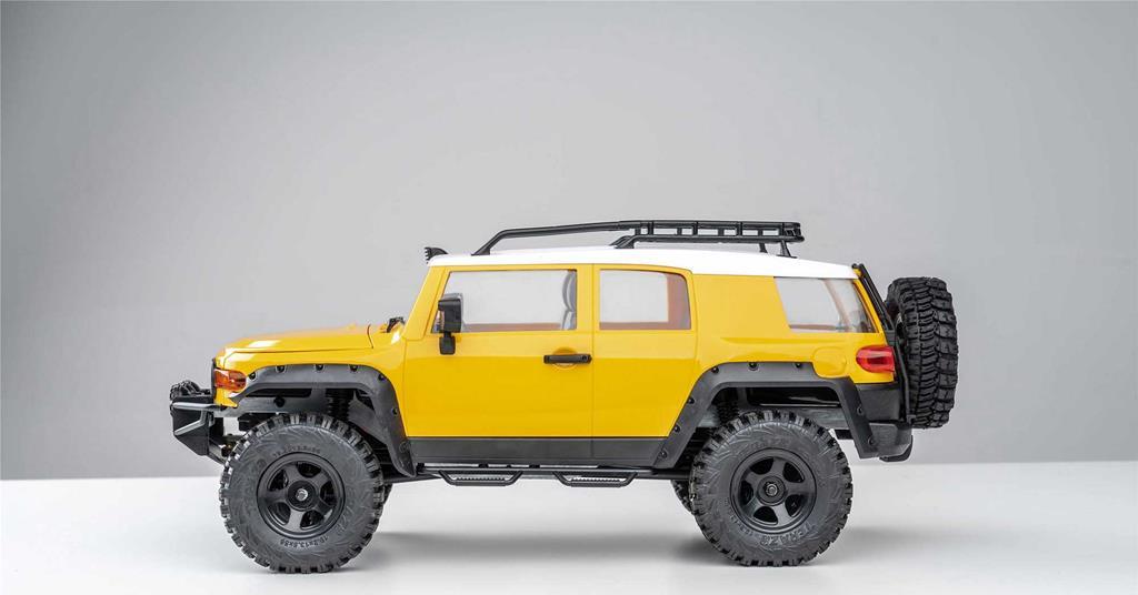 Ready To Roll: The Remarkable Realism of the FMS Toyota FJ Cruiser RTR ...