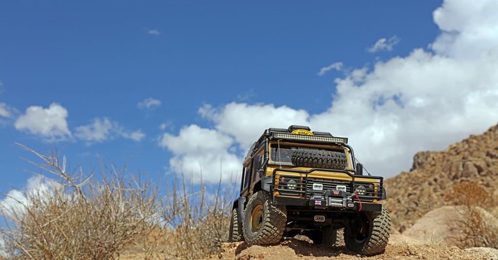 CAMEL: Customized RC Overland Crawler, Traxxas TRX-4 Defender | Radio ...