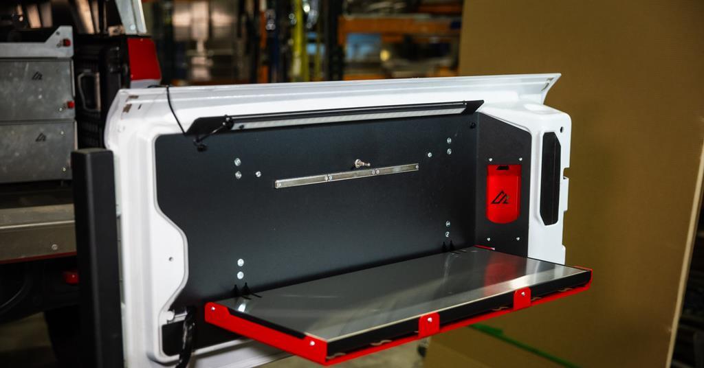 American Adventure Lab’s Jeep Wrangler JL Stainless Steel VersaTable ...