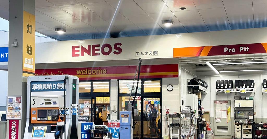 Maintaining a High-Mileage Overland Vehicle: OVR 100 Series Land ...