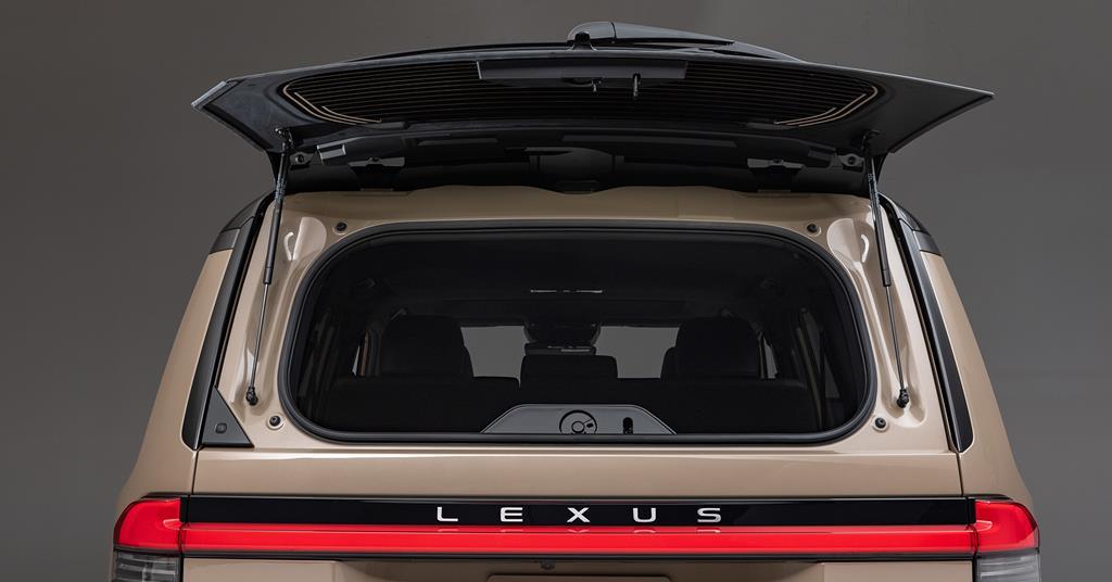 First Look: 2024 Lexus GX 550 Overtrail - Locked-Up Lexus Redefines ...