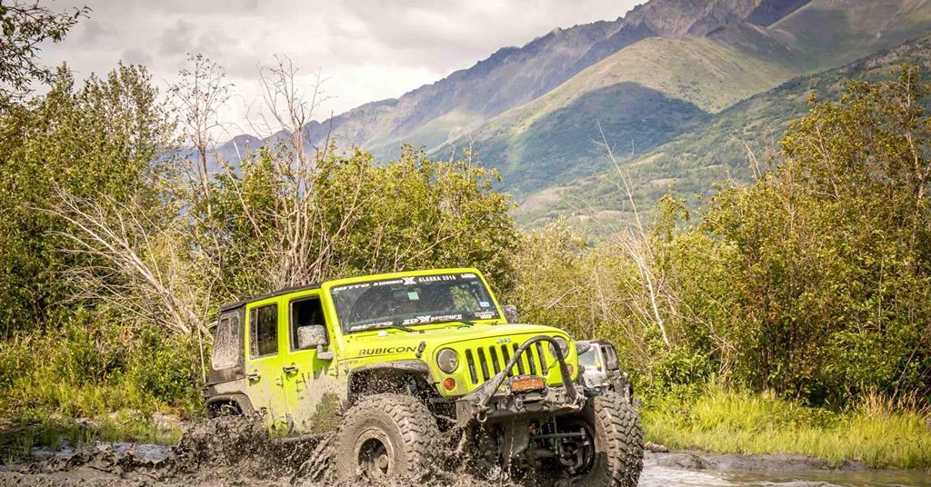 All Terrain vs Mud Terrain Tires What to Know Before You Buy: Which ...
