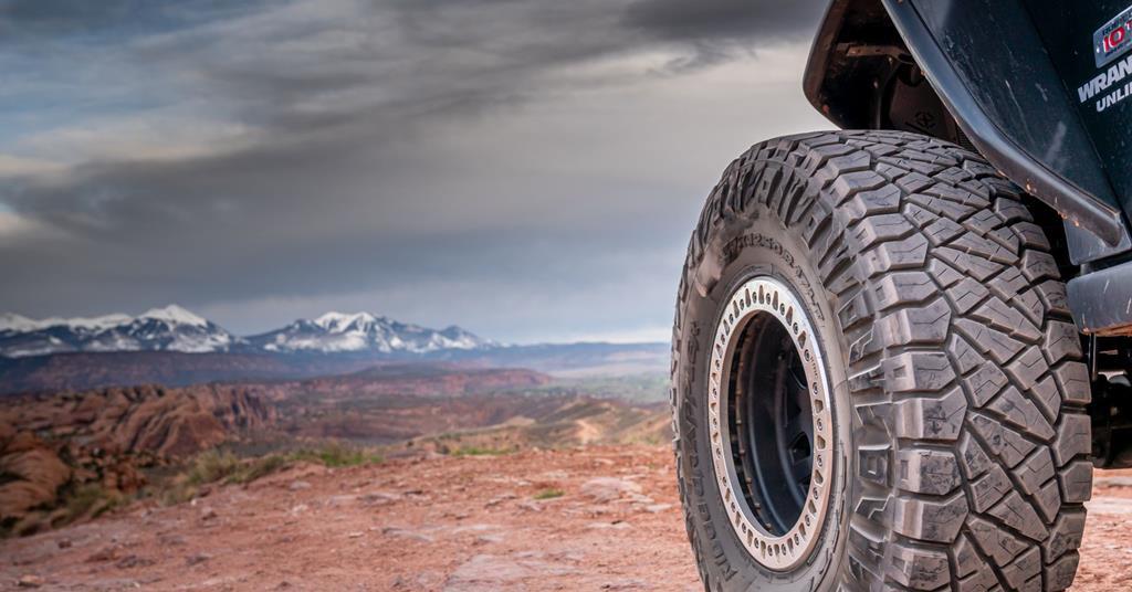 All Terrain vs Mud Terrain Tires What to Know Before You Buy: Which ...