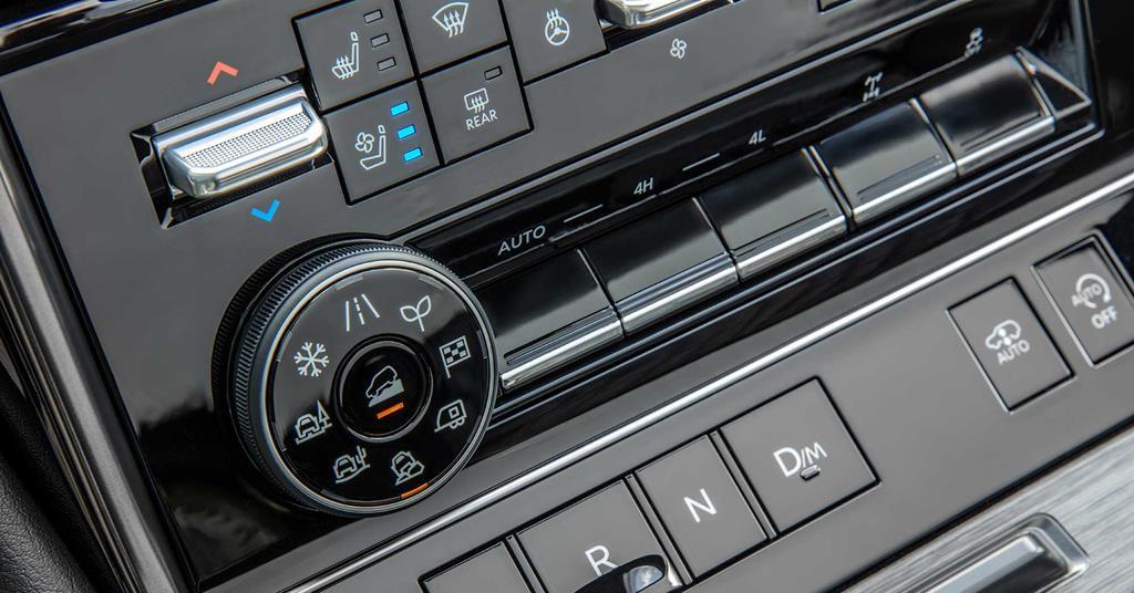 2025 Nissan Armada PRO-4X: Patrol-Based SUV Brings Rear Locker, 33-Inch ...