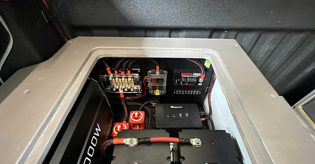7 Items Needed For A Dual Battery Setup & In-Vehicle Battery & Gear ...