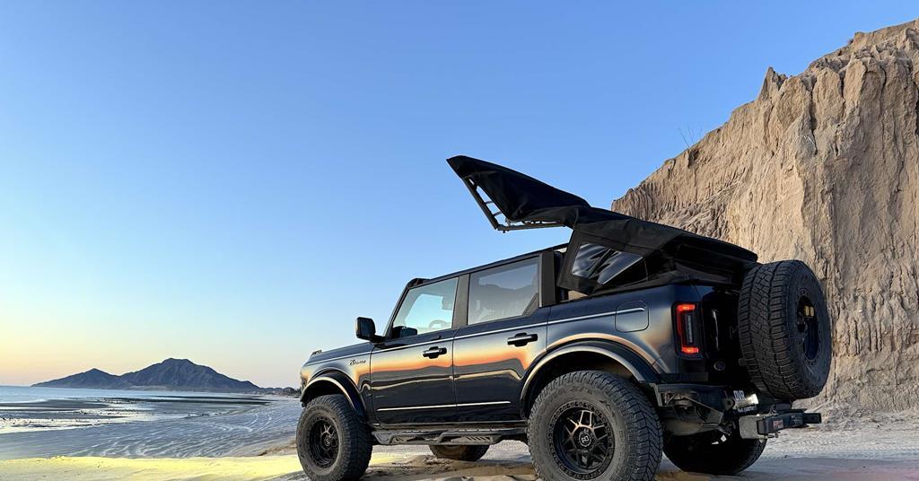 Bestop eTop Review for 2021 Ford Bronco: The Powered Convertible Soft ...