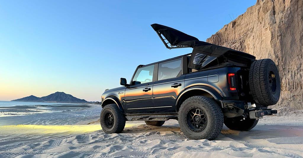 Bestop eTop Review for 2021 Ford Bronco: The Powered Convertible Soft ...