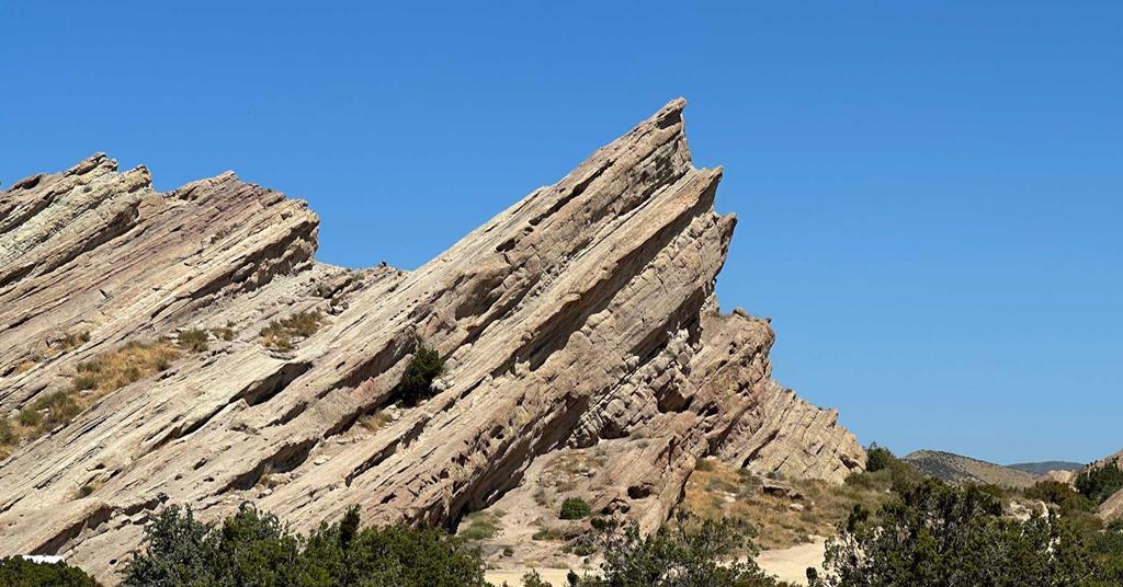 Explore Vasquez Rocks: A Scenic Gem of Nature and Hollywood History ...