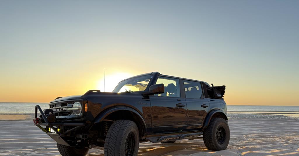 Bestop eTop Review for 2021 Ford Bronco: The Powered Convertible Soft ...