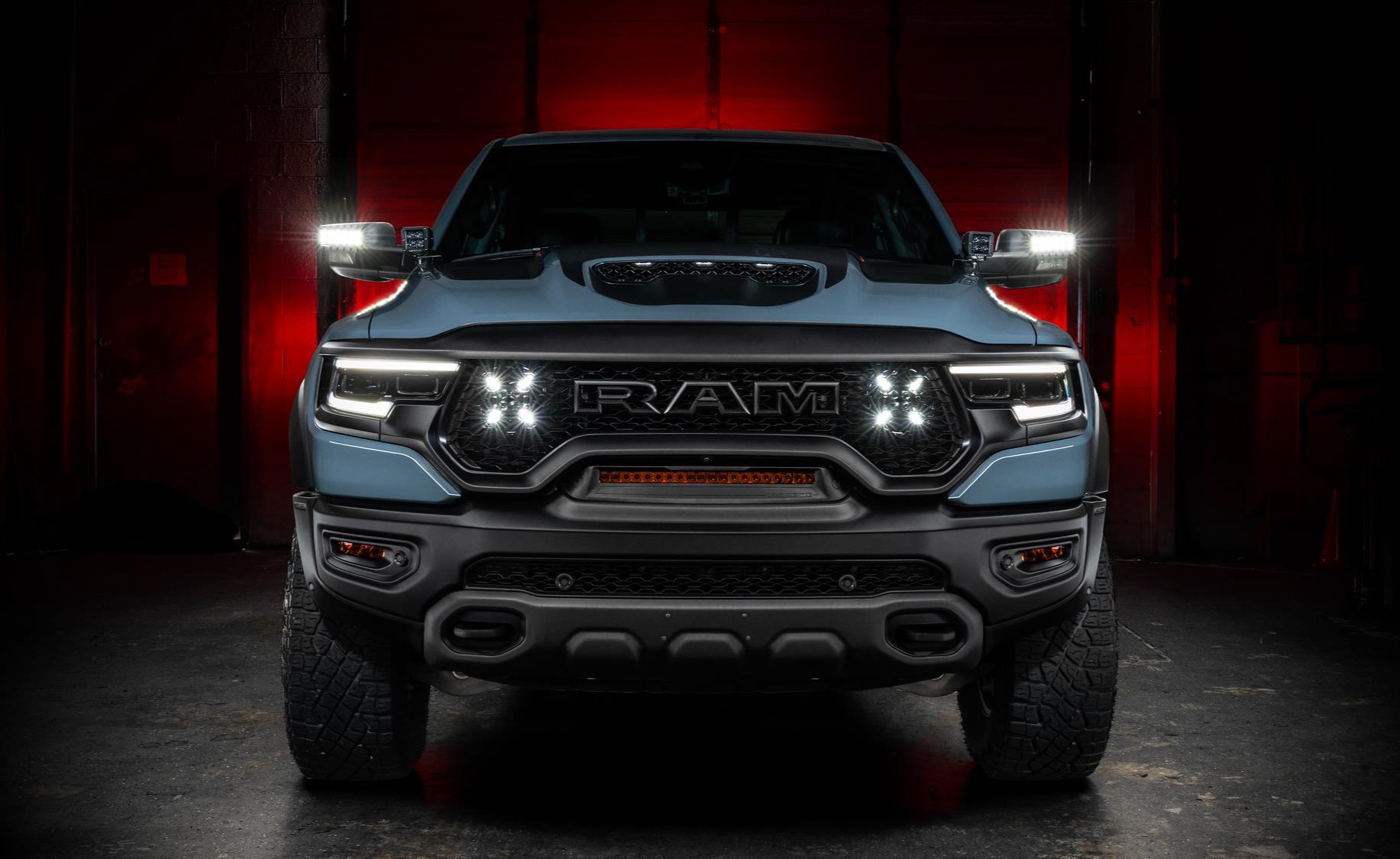 FIRST LOOK: ORACLE LIGHTING LAUNCHES OFF-ROAD SIDE MIRROR DITCH LIGHTS ...