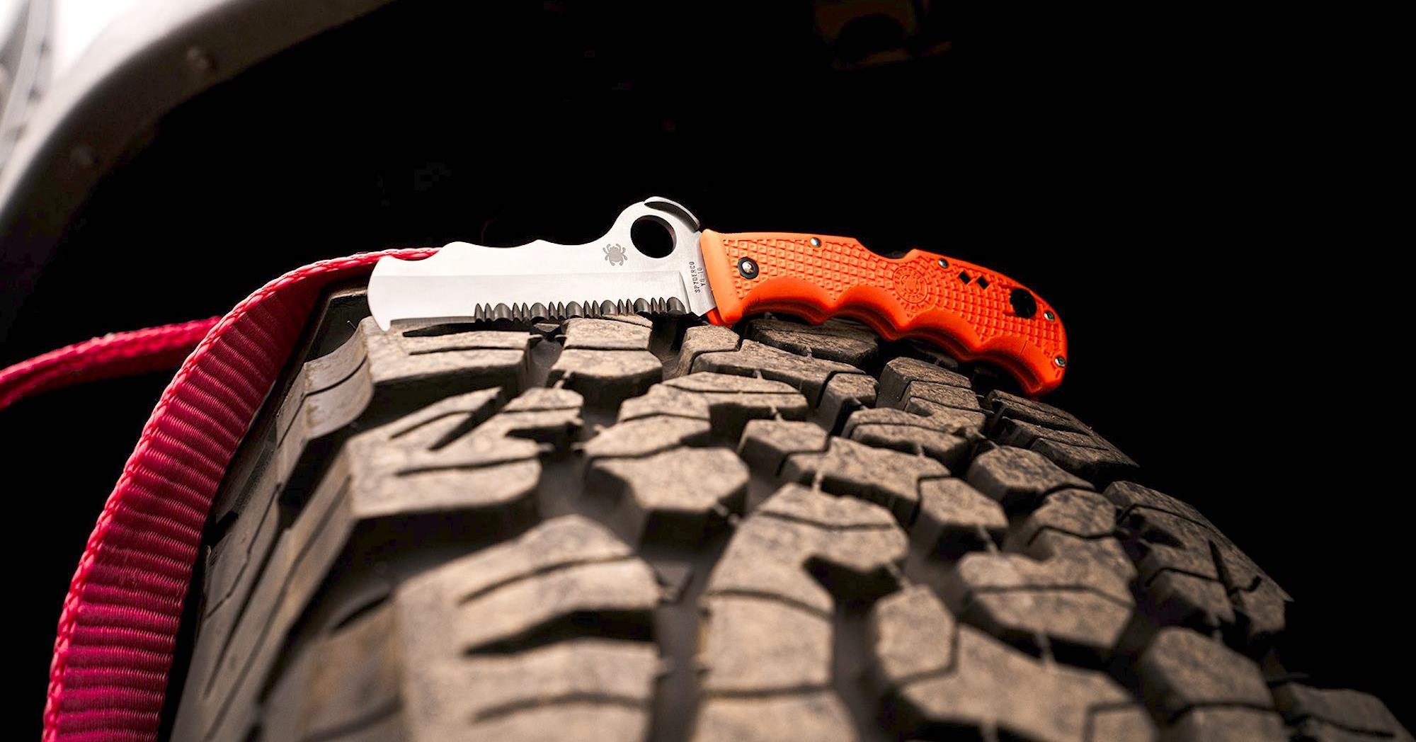 Spyderco Assist Rescue Knife Review: VG-10 Steel Folding Knife with ...