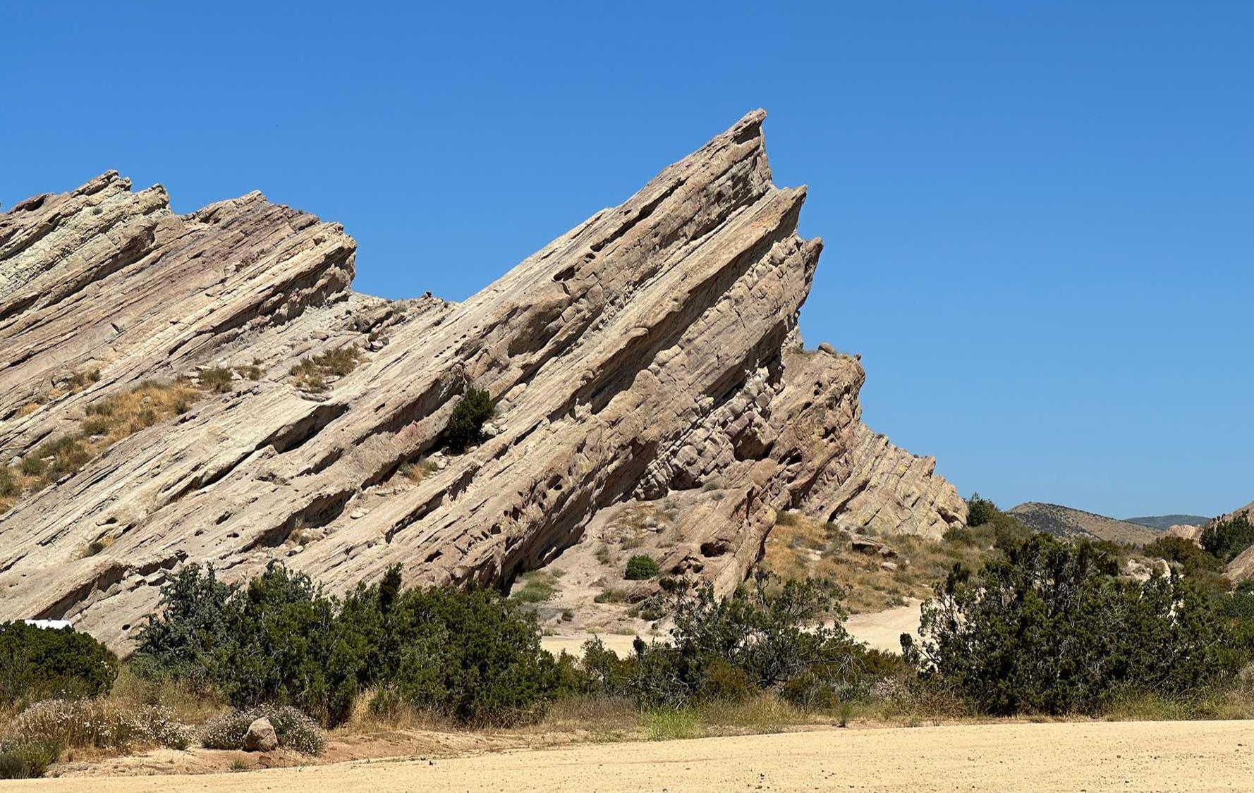 Explore Vasquez Rocks: A Scenic Gem of Nature and Hollywood History ...