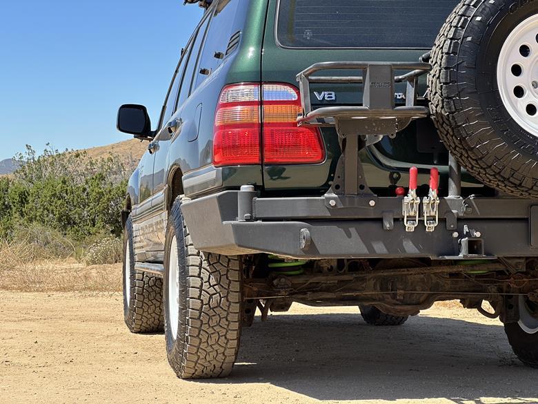 Choosing the Right Wheel Offset for Overlanding Guide: OVR Project Land ...
