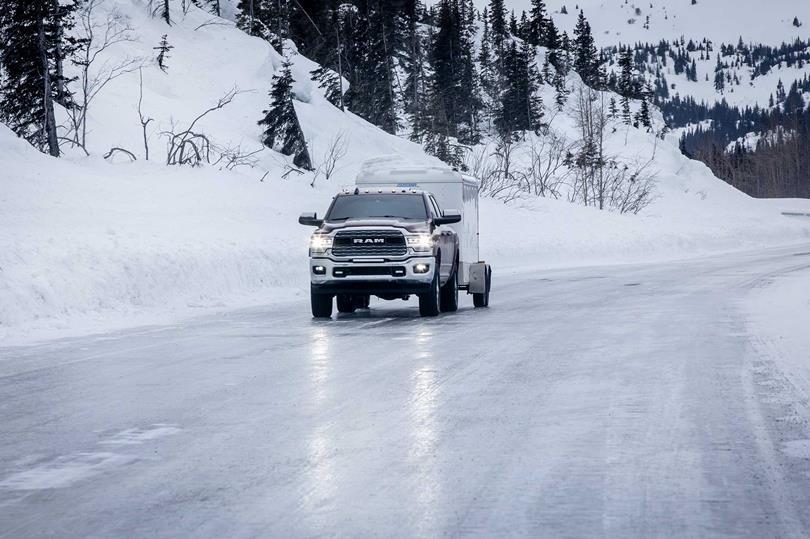 Alaska's Dalton Highway and Richardson Highway: Remote Ice Road ...