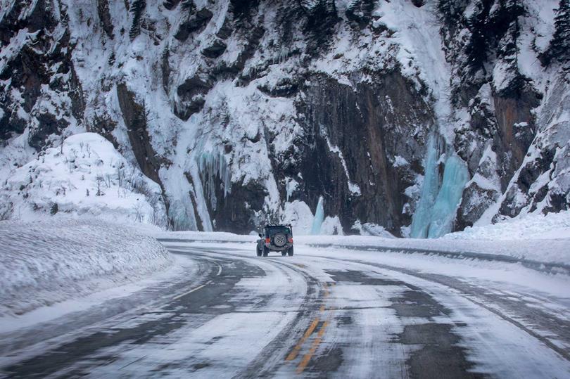Alaska's Dalton Highway and Richardson Highway: Remote Ice Road ...